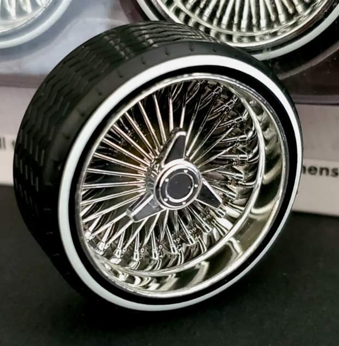 Hoppin Hydros 1/18 Chrome Super Spokes w/White Wall 3 Prong (4) 570G ...