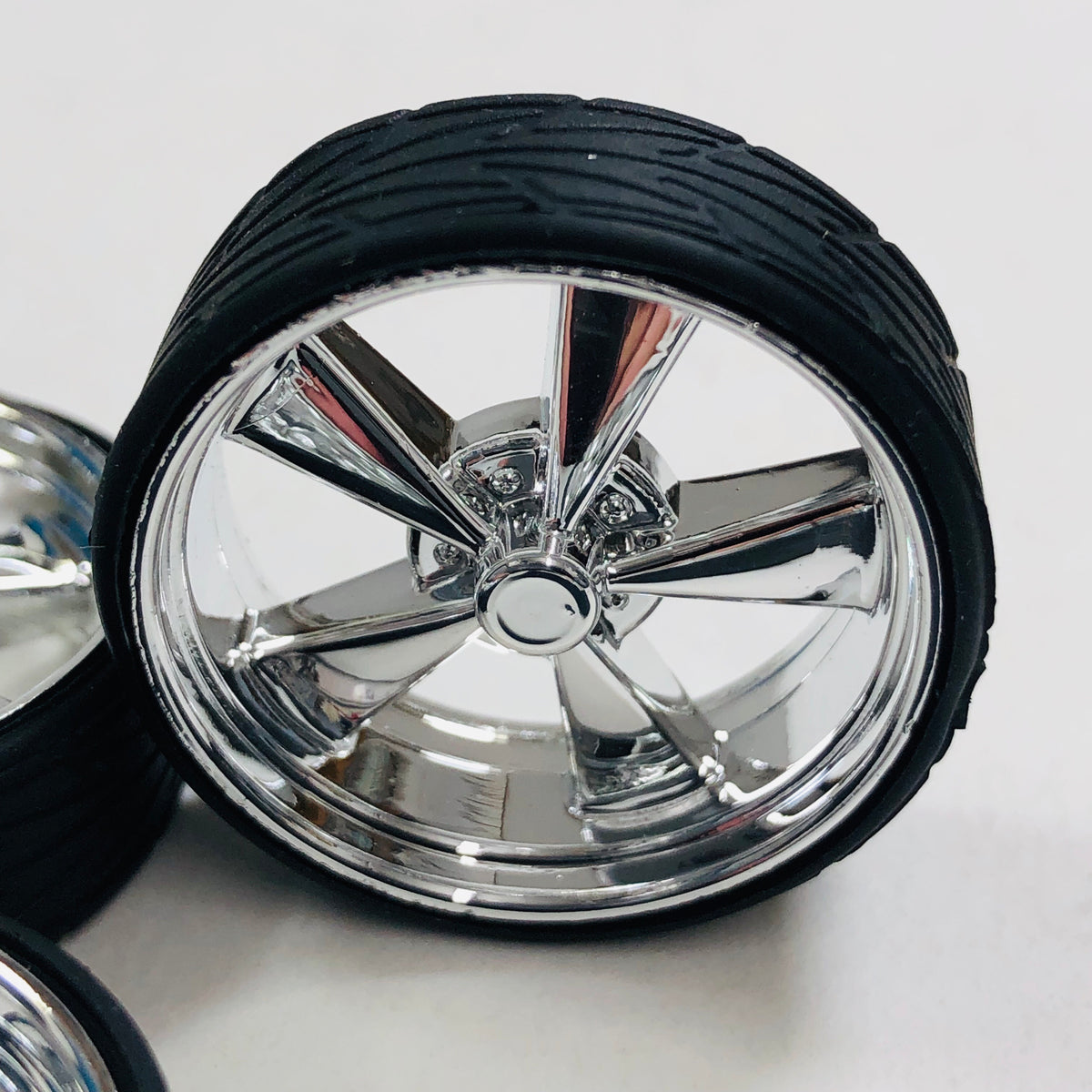 Hoppin Hydros 1/24 1/25 Monster 20 Fours Chrome BLVD Rims & Tires 562 ...